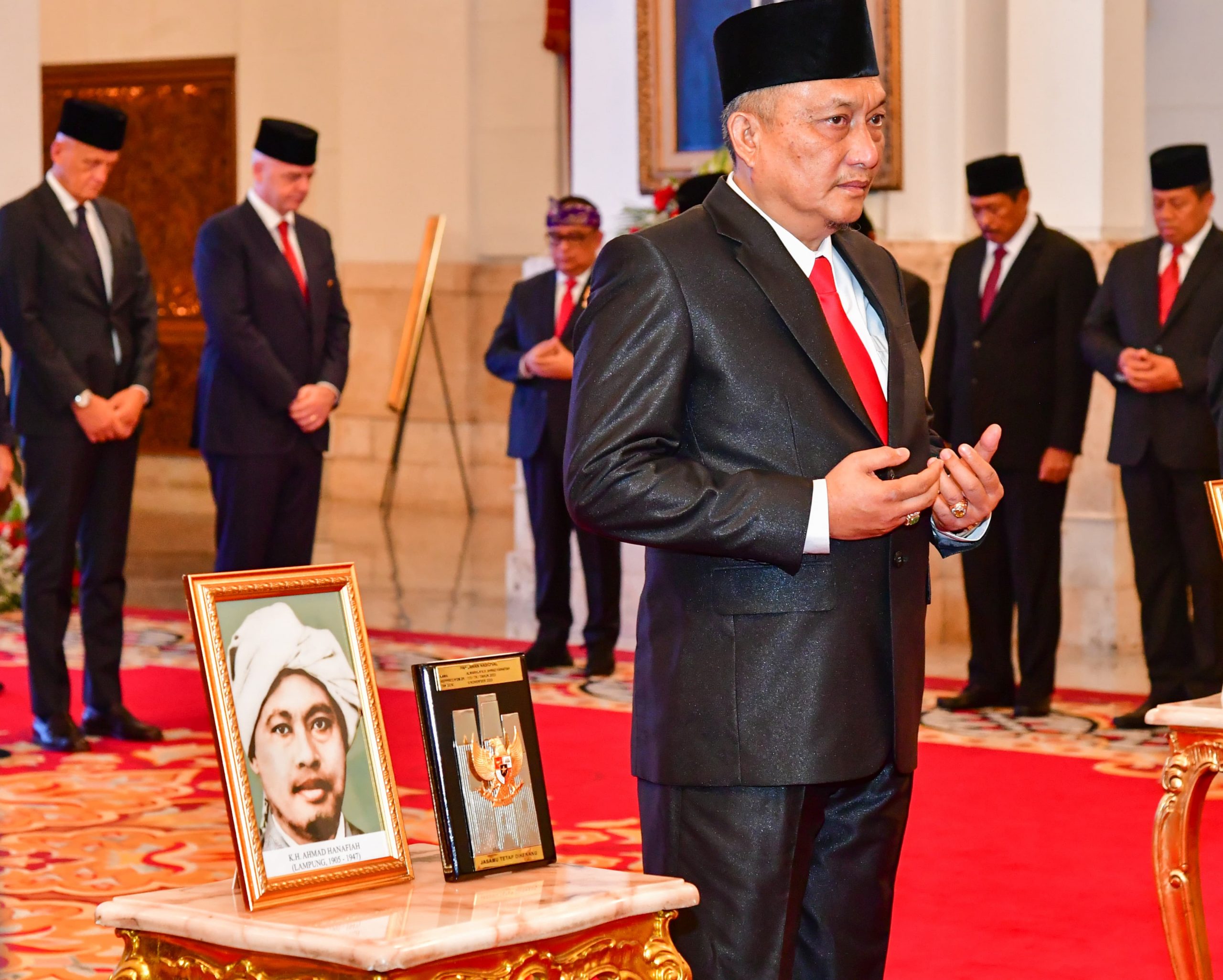 Kisah Ulama KH Ahmad Hanafiah yang Dianugerahi Pahlawan Nasional 2023 ...